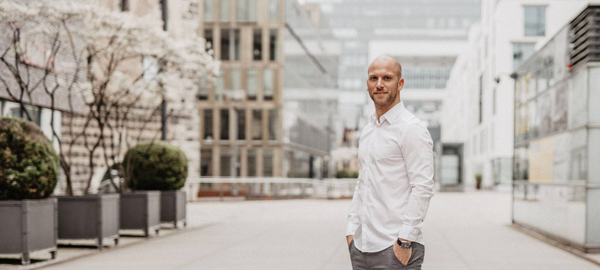 6 Questions for Bastian Schönfeld | Interview | eemag